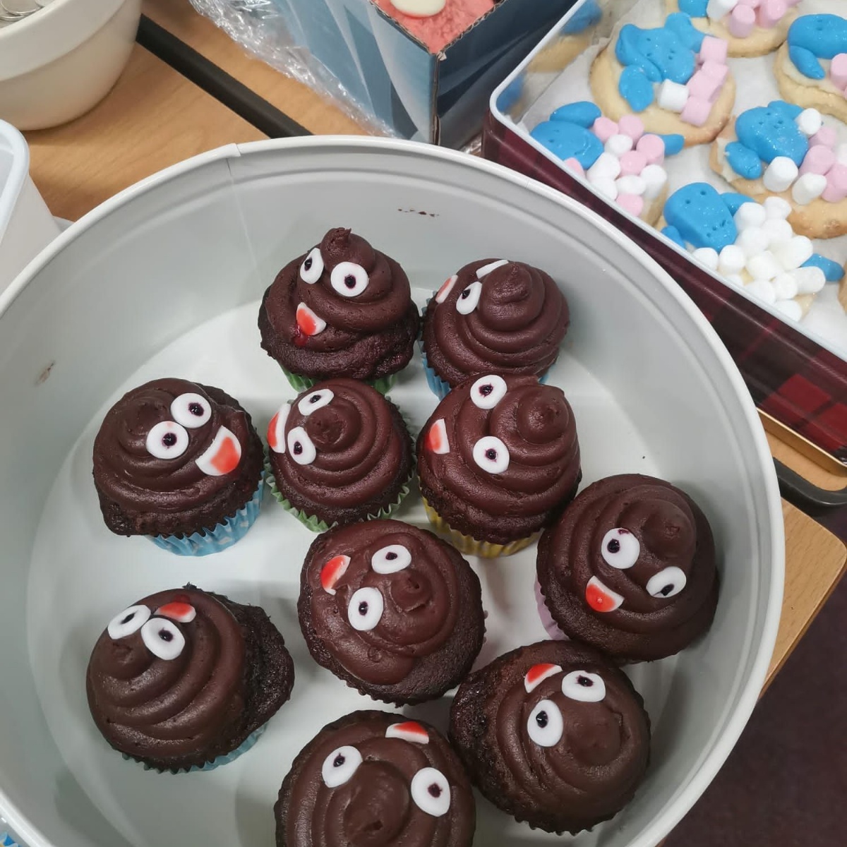 Dobwalls Community Primary School - Comic Relief Bake Sale